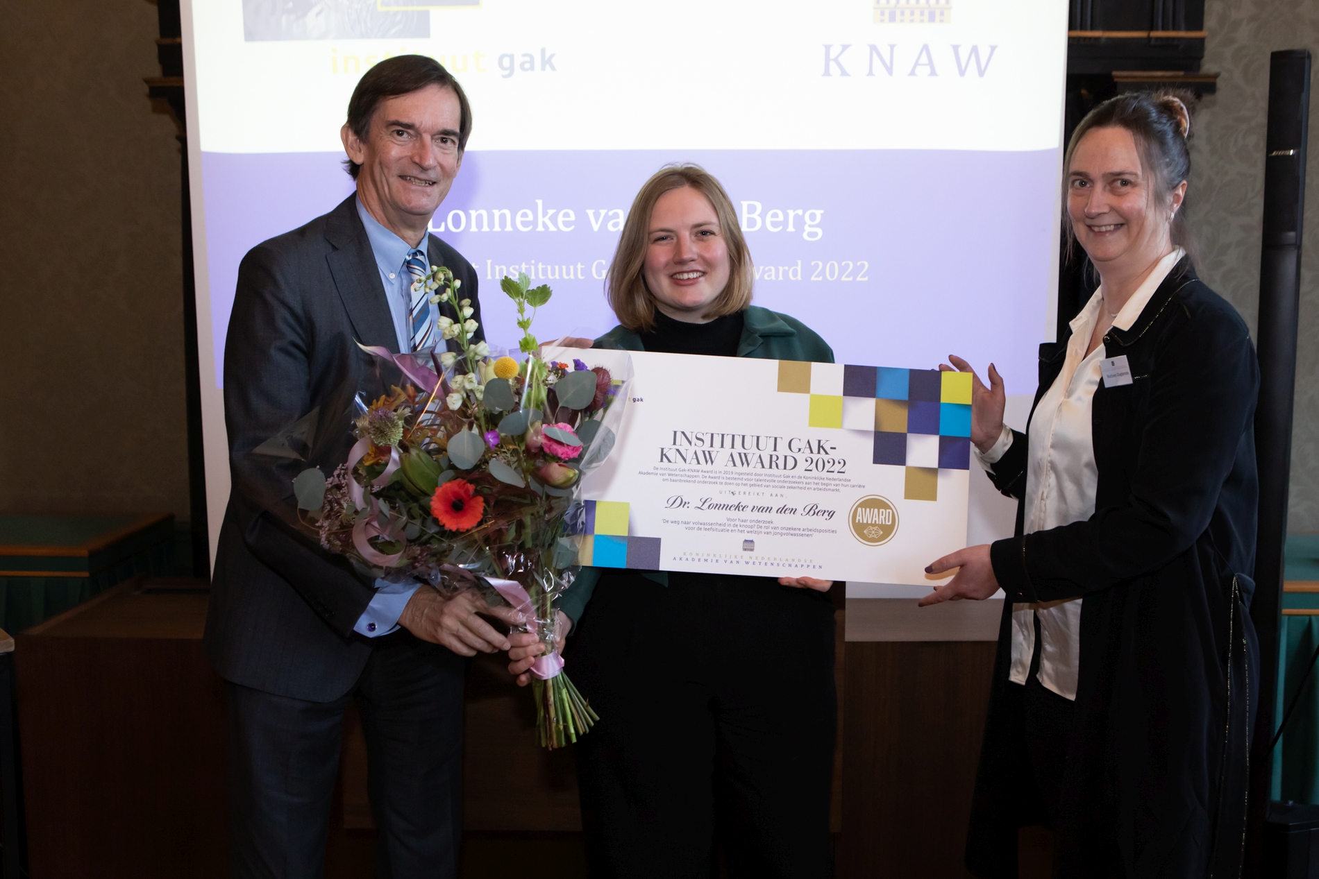 Lonneke van den Berg wint Instituut Gak-KNAW Award 2022 - NIDI